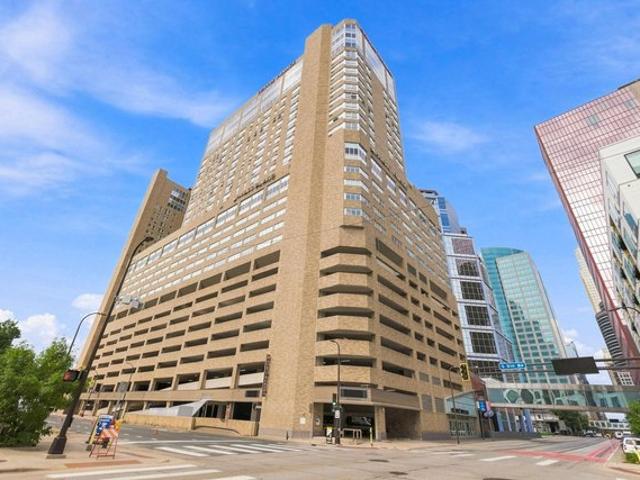 431 S 7th St Apt 2704, Minneapolis, MN 55415