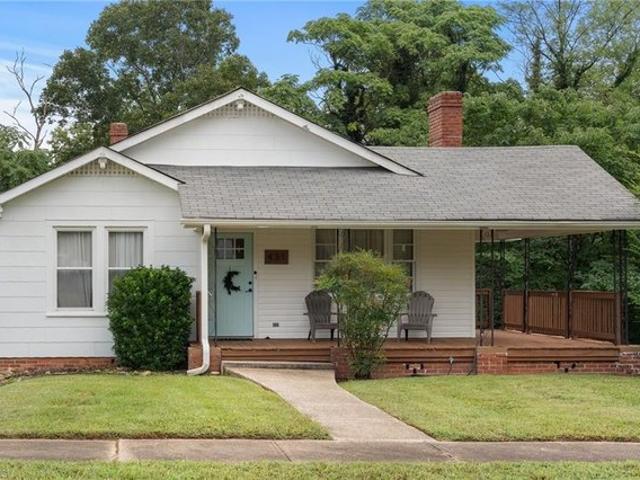 431 Stratton Ave, Winston Salem, NC 27101