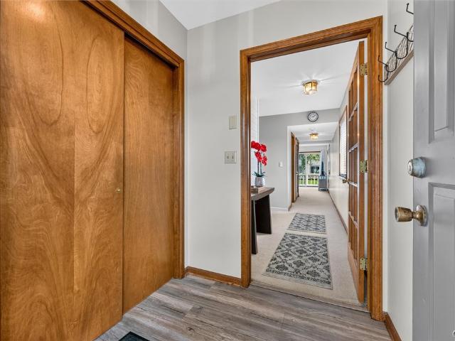 431 Summerhaven Drive N