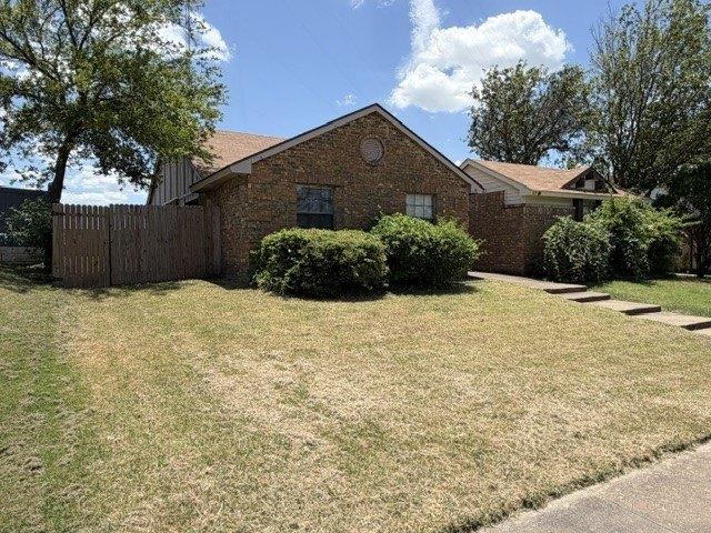 431 Pogue St, Cedar Hill, TX 75104
