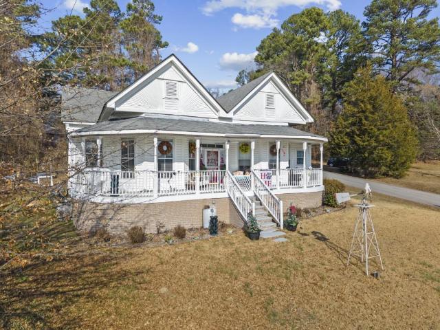 431 W Memorial Dr, Dallas, GA 30132 | MLS #7695 | Compass