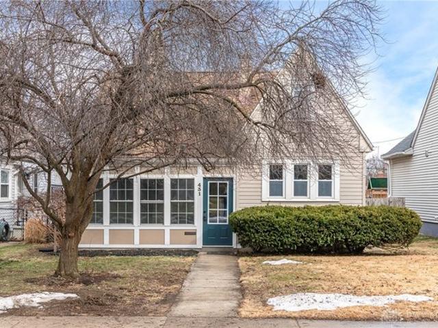431 Triangle Ave, Oakwood, OH 45419