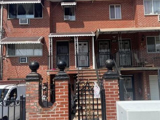 431 Turneur Ave, Bronx, NY 10473