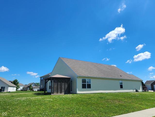 4324 Big Leaf Lane