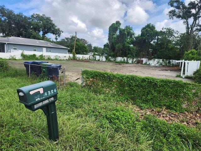 4324 E Grove View Ave, Tampa, FL 33617