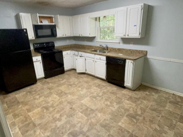 4324 Saddlecreek Court