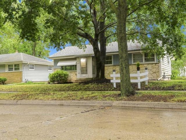 4325 N 83rd St, Milwaukee, WI 53222