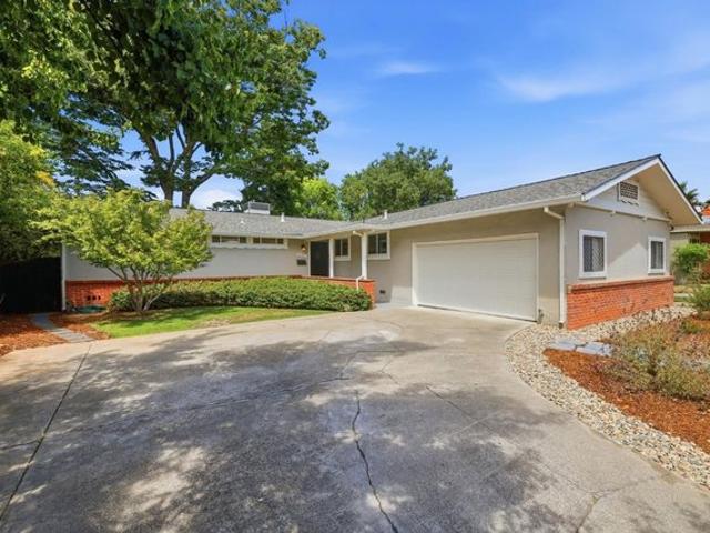 4325 Baywood Way, Sacramento, CA 95864