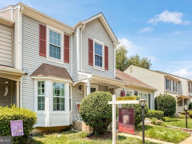 4325 Jonathan Ct, Dumfries, VA 22025