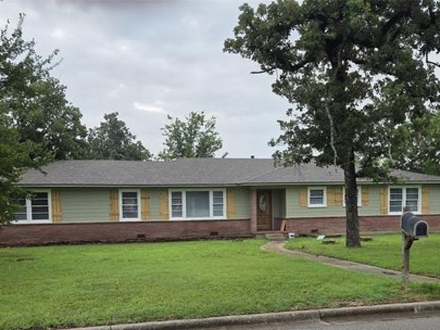 4325 Kendall Ln, Waco, TX 76705
