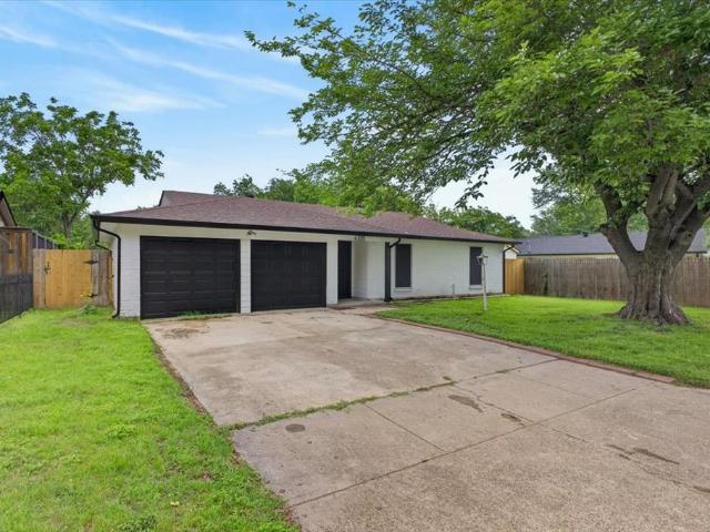 4325 Richard St, Forest Hill, TX 76119 | MLS #21251 | Compass