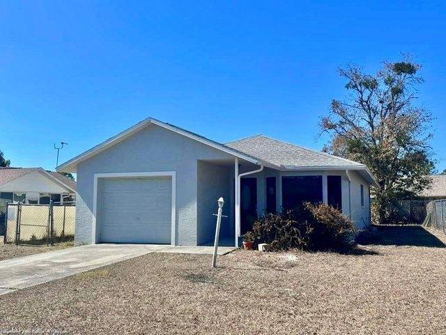 4325 Thompson Ave N, Sebring, FL 33875