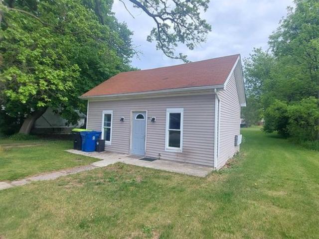 4326 Beach St, Akron, MI 48701
