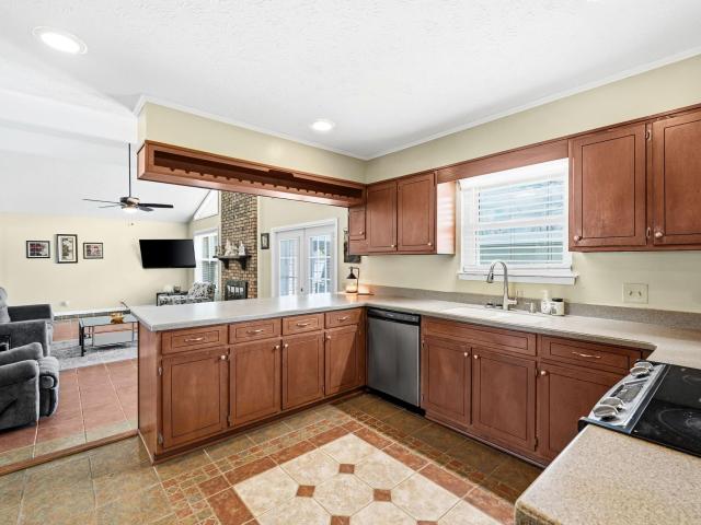 4326 Pine Tree Ln, Lynn Haven, FL 32444 | MLS #997755
