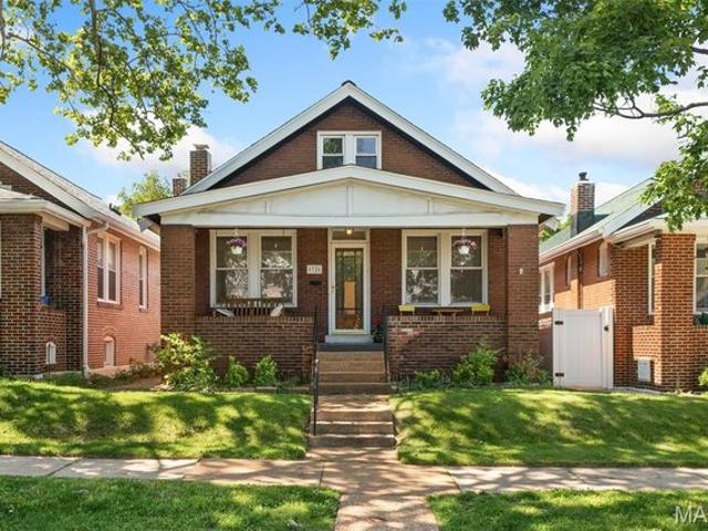 4326 Wyoming St, Saint Louis, MO 63116