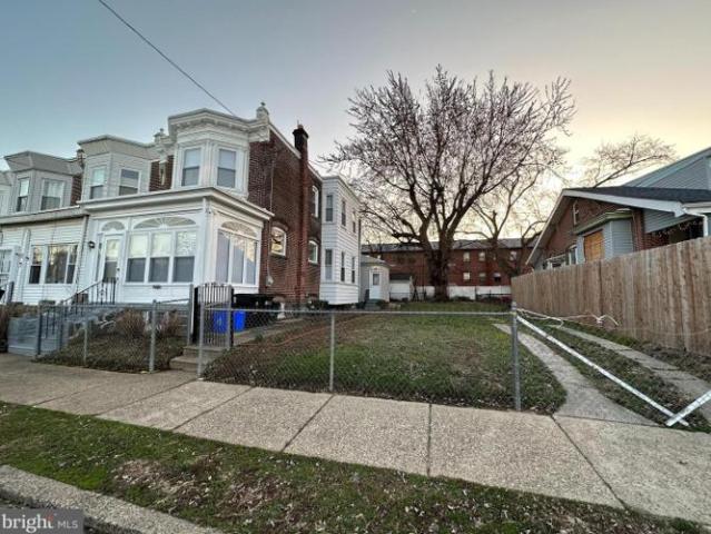4326 28 Van Kirk St, Philadelphia, PA 19135