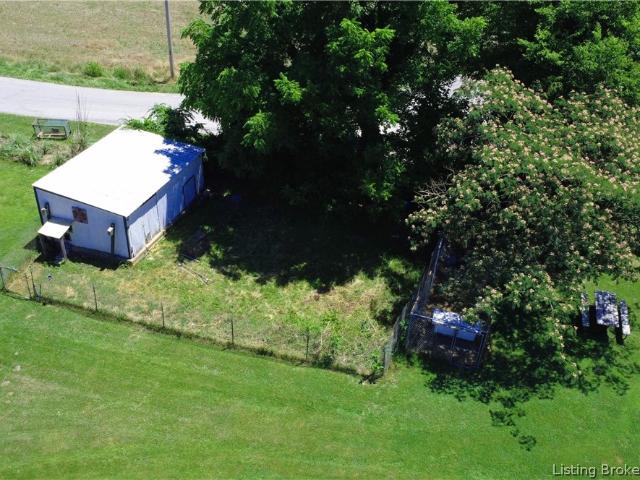 4327 N 1550 W