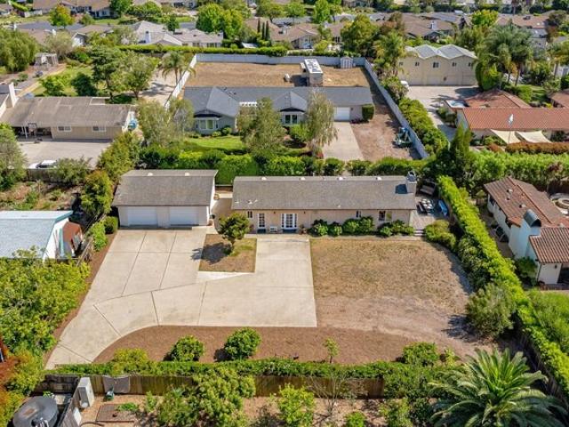 4327 Cuna Dr, Santa Barbara, CA 93110