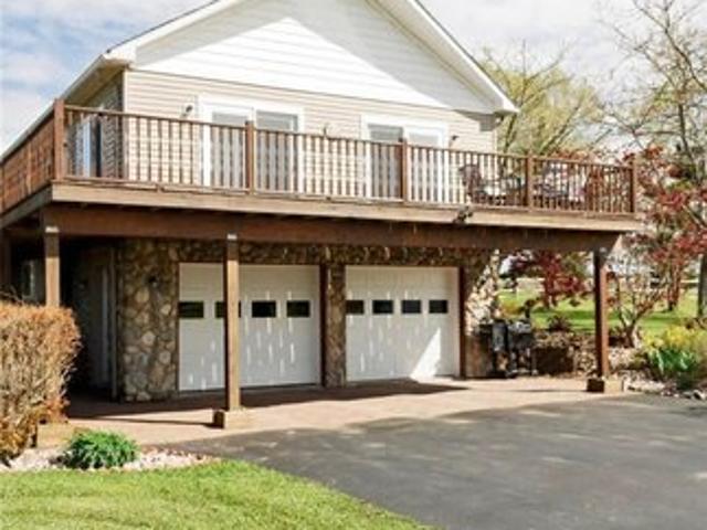 43280 Martusewicz Ln, Alexandria Bay, NY 13607