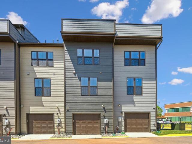 4328 Ellipse Terrace
