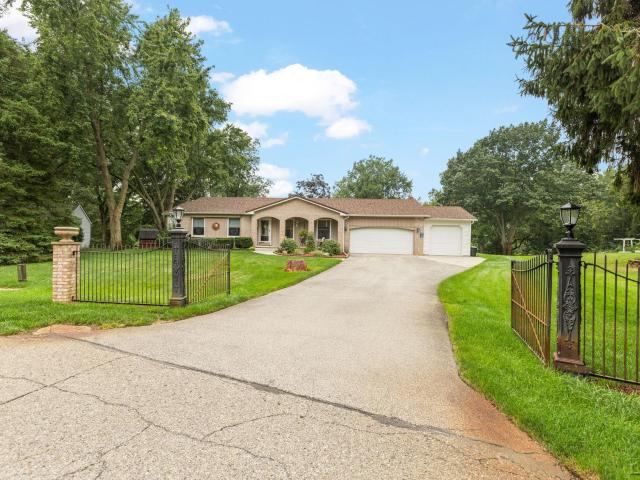 4328 Radcliffe Court