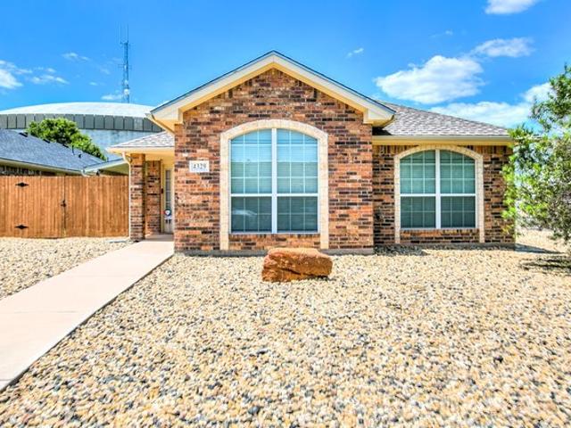 4329 Green Meadow Dr, San Angelo, TX 76904