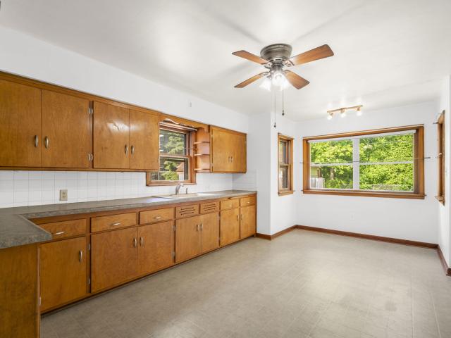 4329 S 47th St, Unit 4331