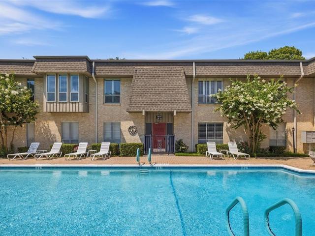 4320 Bellaire Drive S # 225W