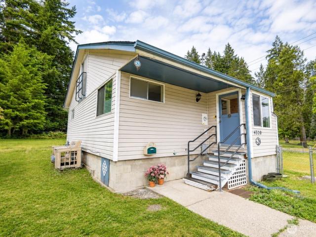 4320 Black Lake Belmore Road SW