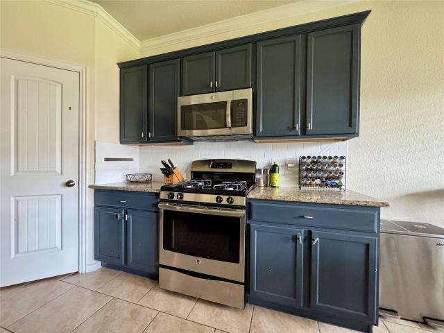 4320 Chestnut Meadows Bnd