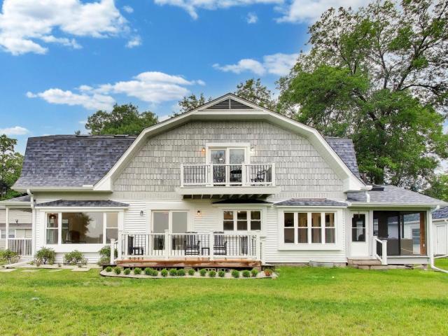 4320 Giant Oak Drive