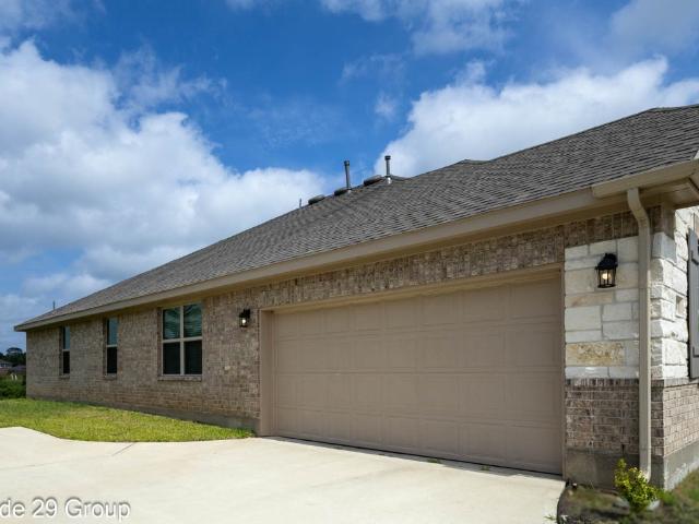 4320 Leslie's Way, Dickinson, TX 77539 | MLS #44929 | Compass