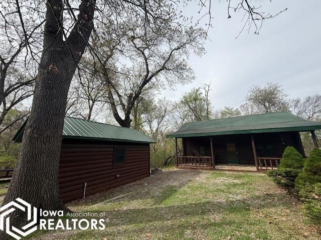 4320 Shady Lane Dr, Brooklyn, IA 52211