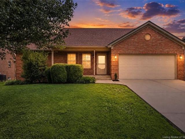 4320 Silver Glade Trl, Sellersburg, IN 47172