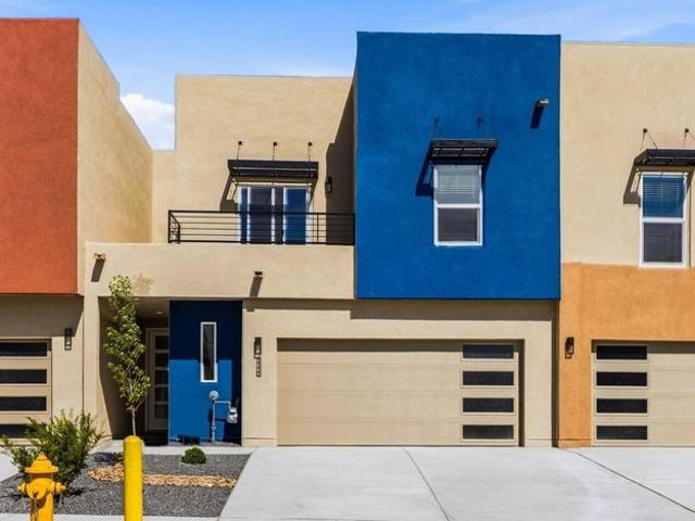 4320 Wymont Cir NE, Albuquerque, NM 87109
