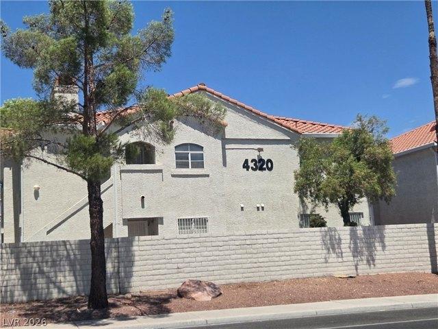 4320 W Lake Mead Blvd Unit 202, Las Vegas, NV 89108