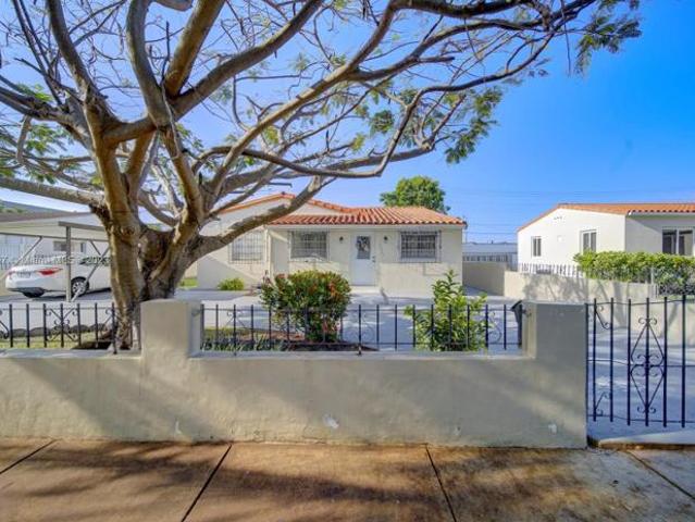4320 7th St SW, Coral Gables, FL 33134