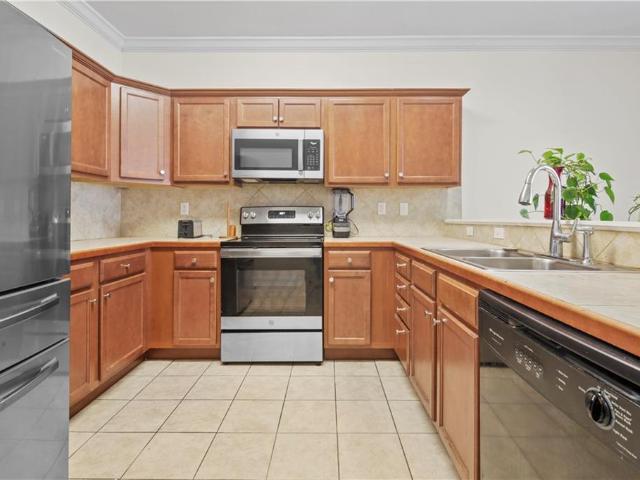 43212 Creek Circle # 405