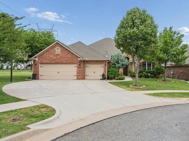 4321 Carrington Ct, Norman, OK 73072