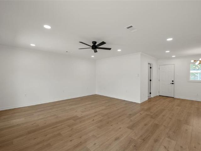 4321 Greenbriar Drive