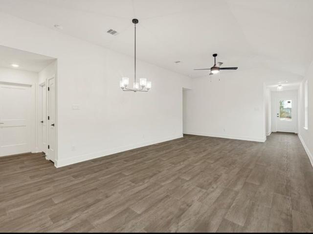 4321 W Bayou Maison