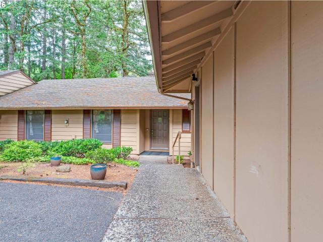 4321 woodside cir