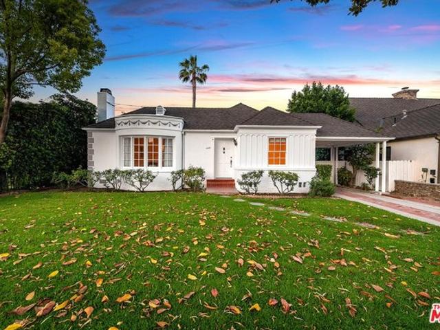 4322 N Clybourn Ave, Toluca Lake, CA 91505