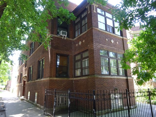 4322 N Hoyne Avenue