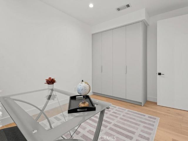 4322 N Serene Pl, Studio City, CA 91604 | MLS #IG26059