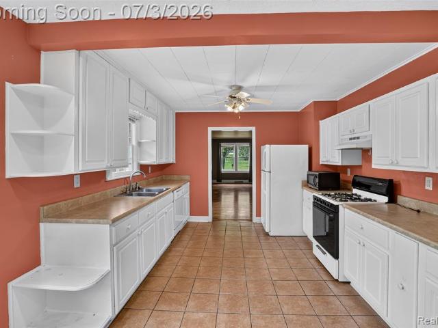 4322 Baker Road