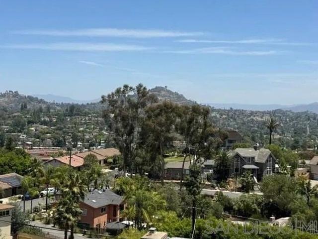 4322 Beverly Dr, La Mesa, CA 91941