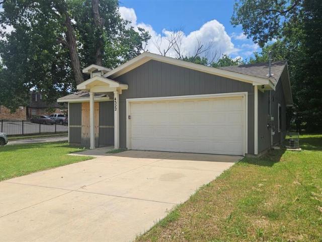 4322 Robert L Parish Sr Avenue