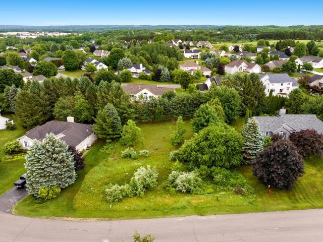 4322 Stoneridge Drive # Lot: 40