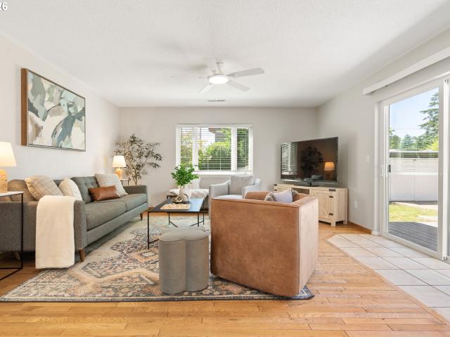 4323 NE 13TH AVE